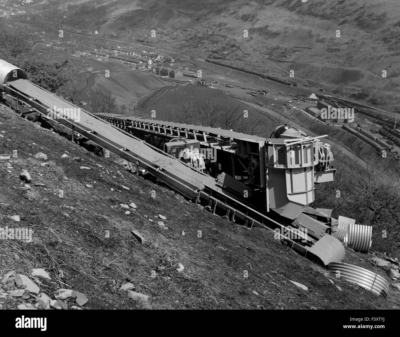 Conveyor Belt System to transport coal tailings to enable recovery of ...