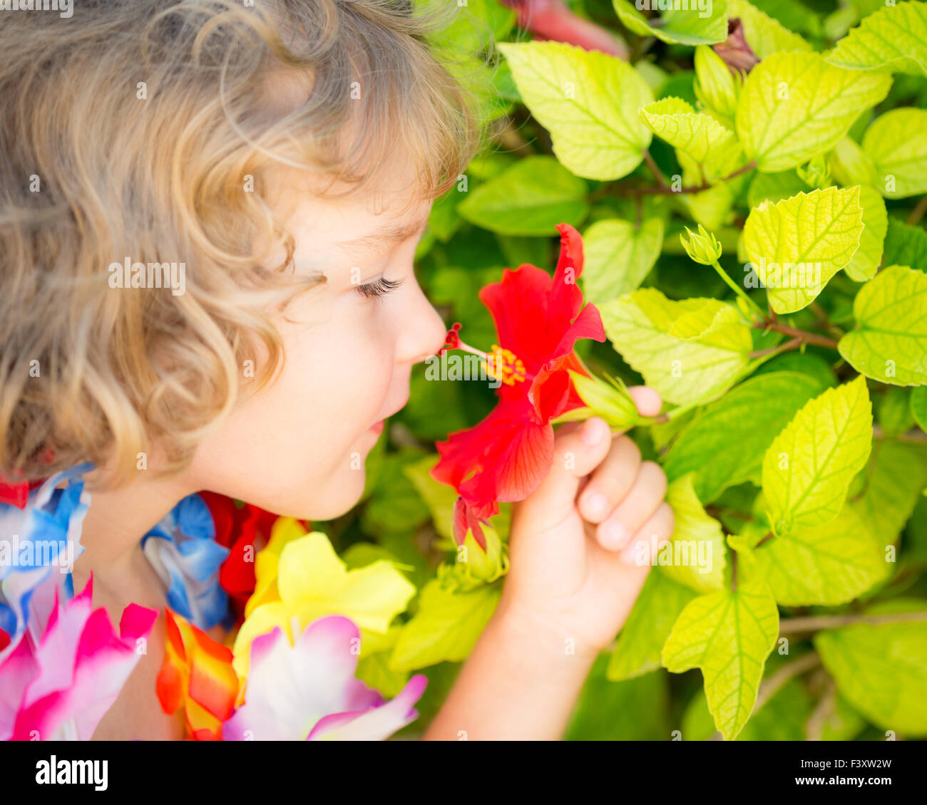 Child flower hi-res stock photography and images - Alamy