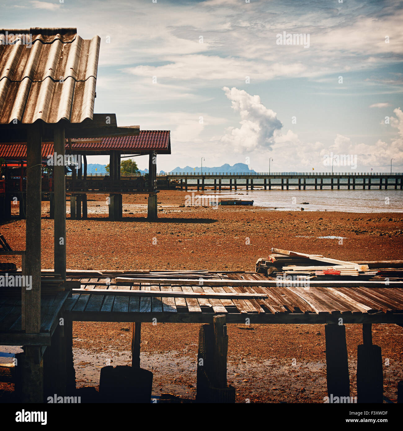 Small wooden pavilion hi-res stock photography and images - Alamy