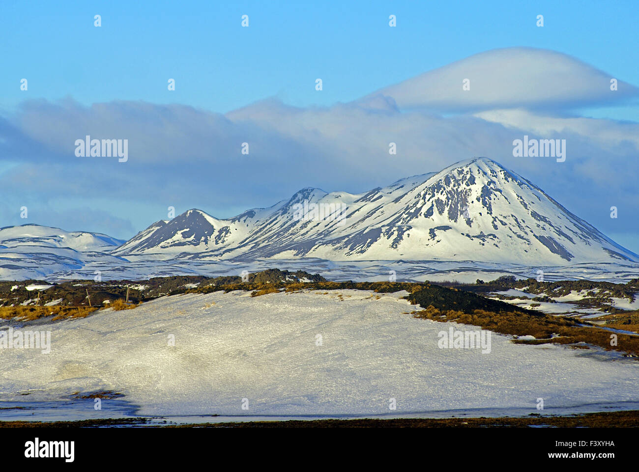 Lonely winter landscape Stock Photo - Alamy