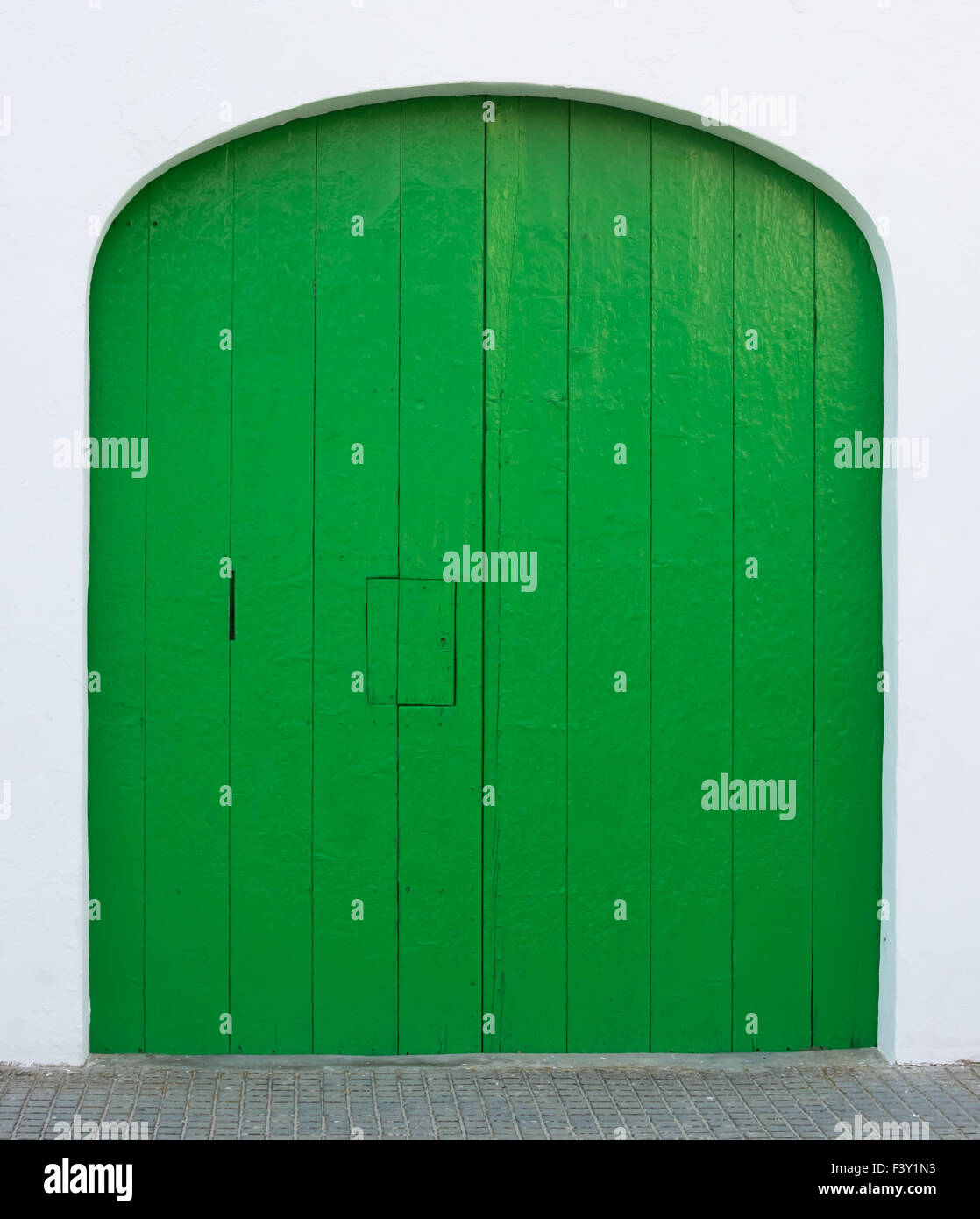 Hatch door hi-res stock photography and images - Alamy
