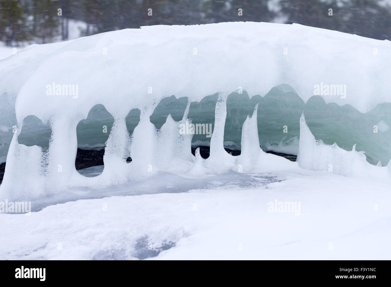 Sun on north pole hi-res stock photography and images - Alamy