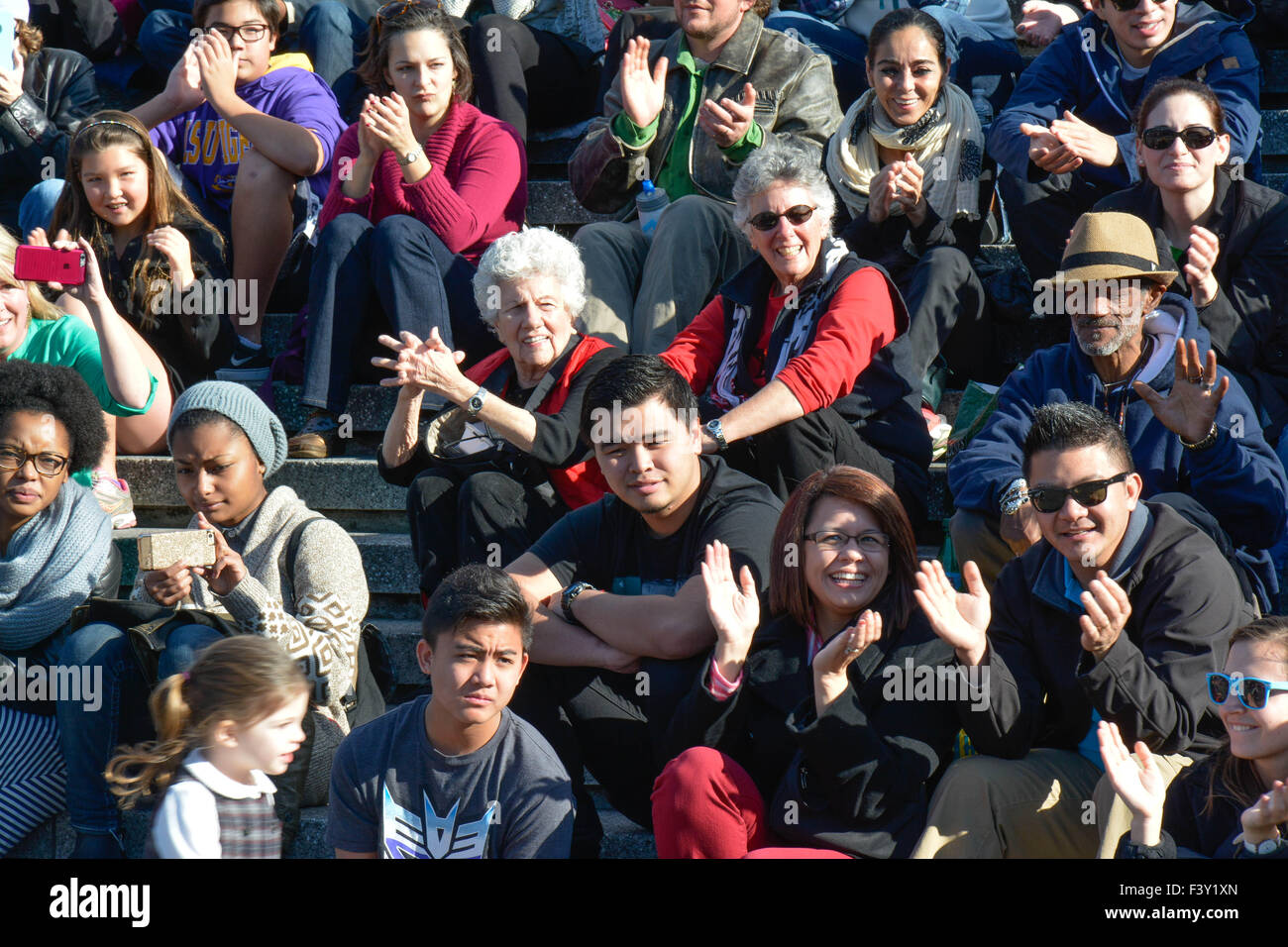 Crowd people sitting in bleachers hi-res stock photography and images ...