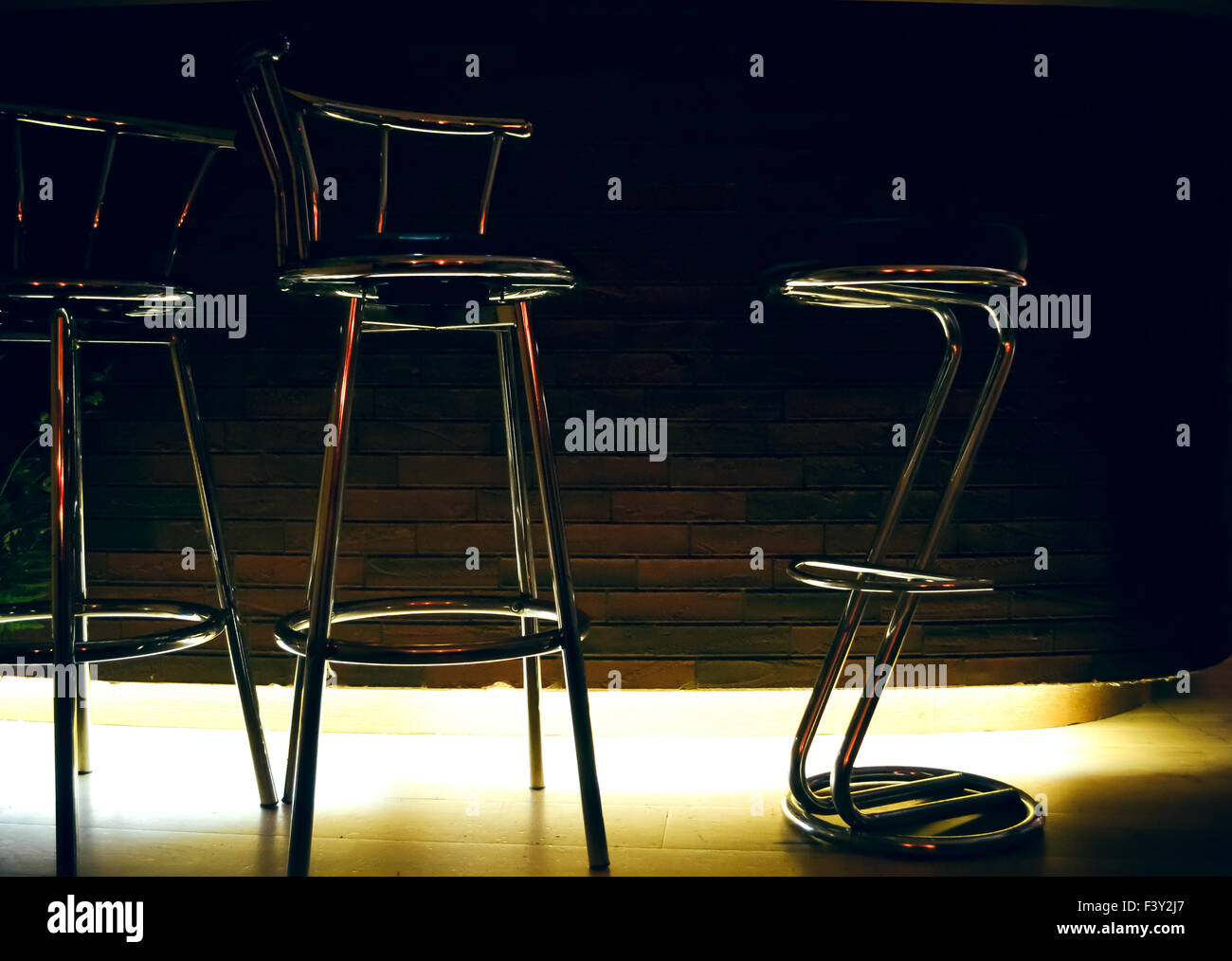 Barhocker hi-res stock photography and images - Alamy