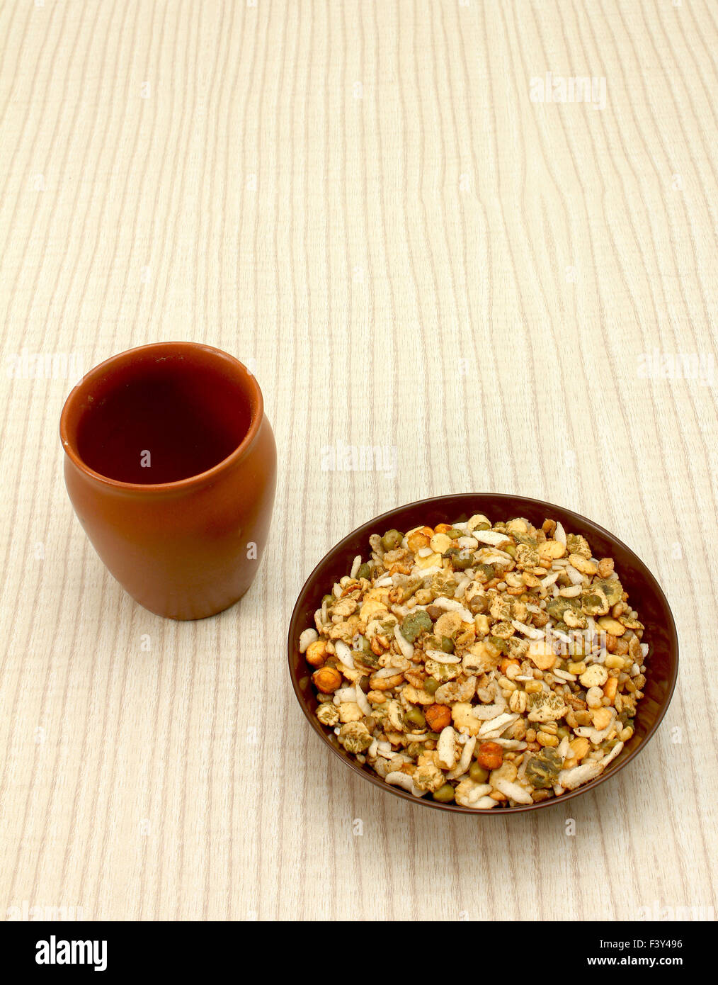 Namkeen sev hi-res stock photography and images - Alamy