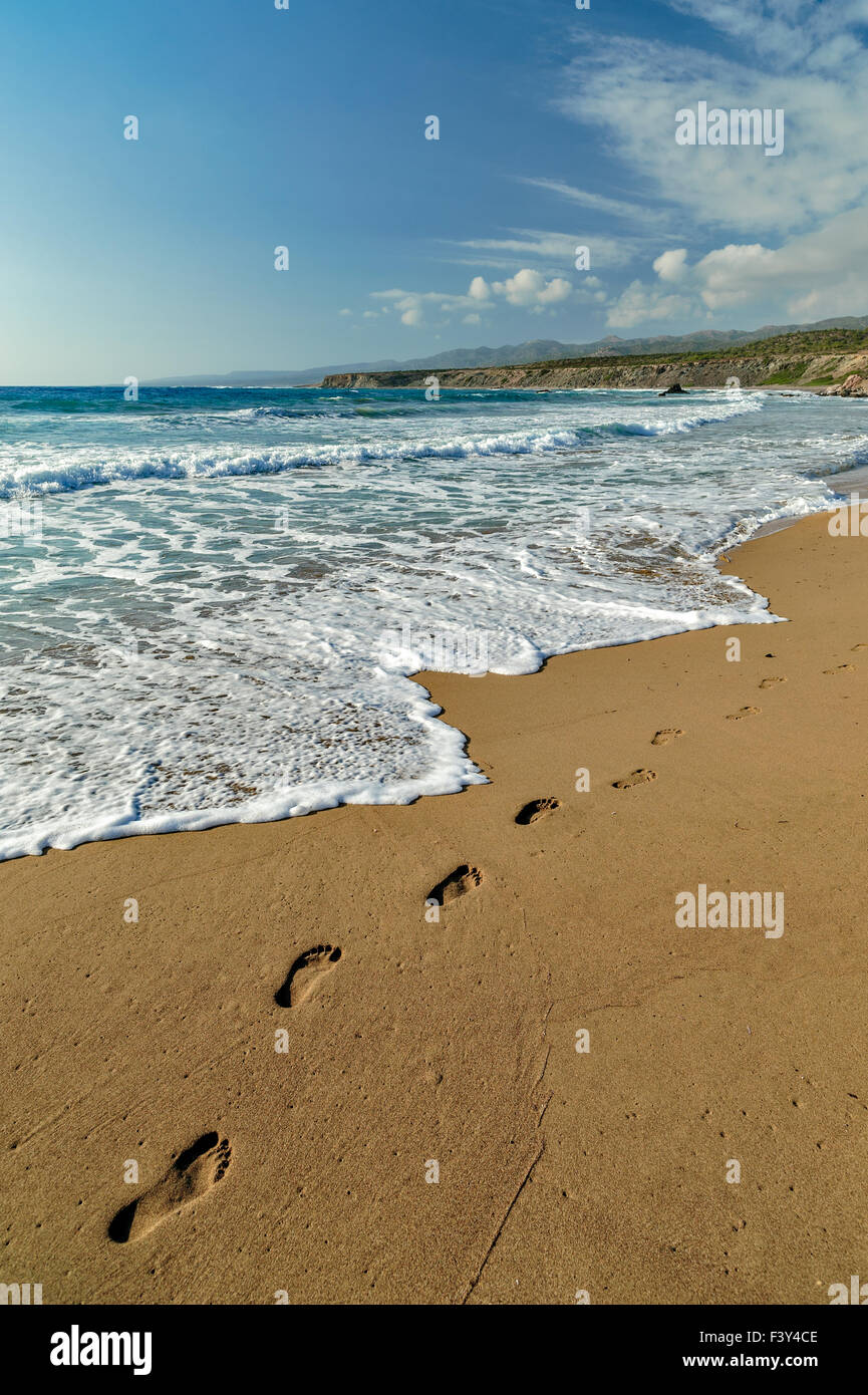 Wave and footsteps hi-res stock photography and images - Alamy
