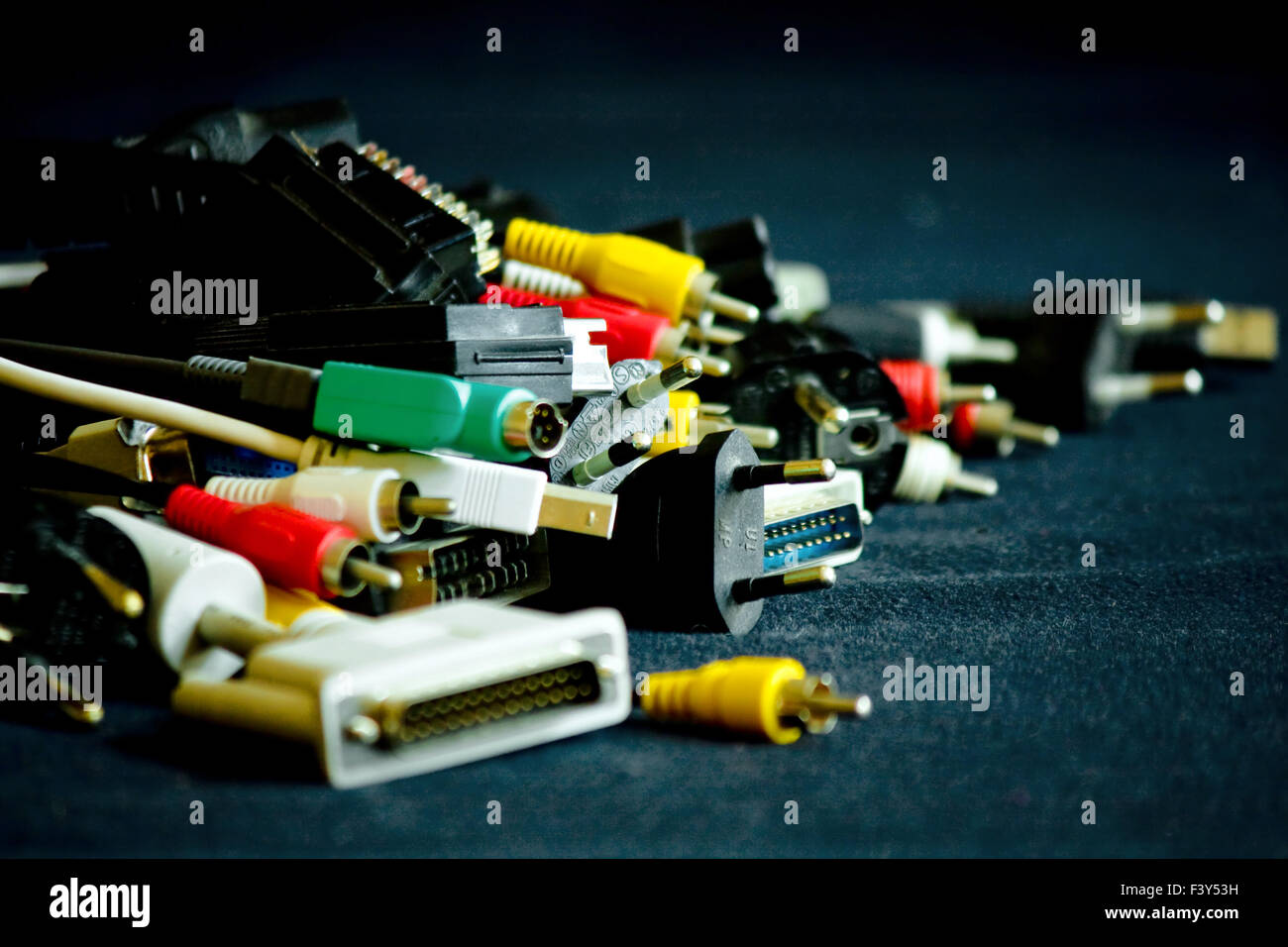 Parallel port computer hi-res stock photography and images - Alamy