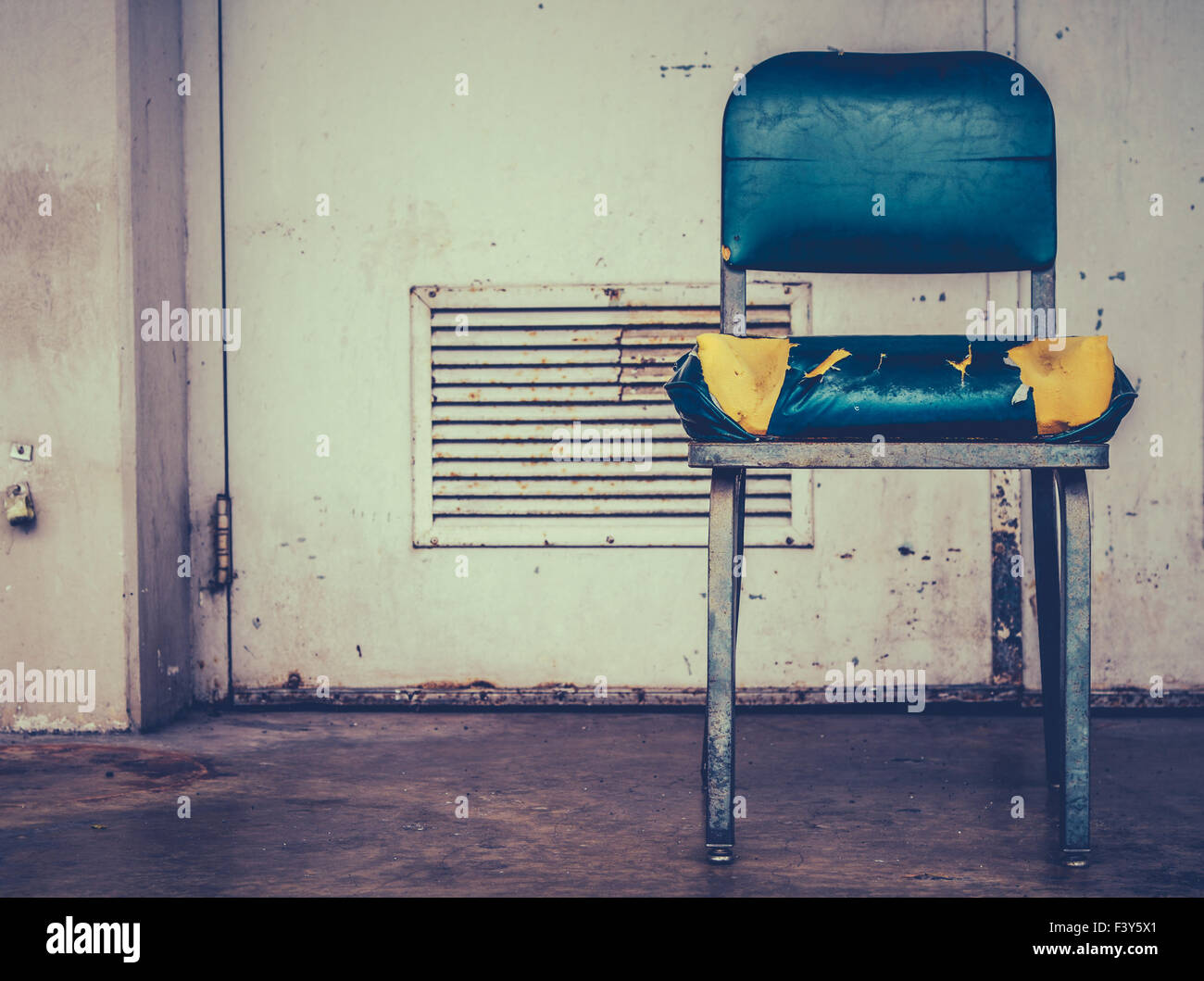 Damaged Furniture Stock Photos & Damaged Furniture Stock Images - Alamy