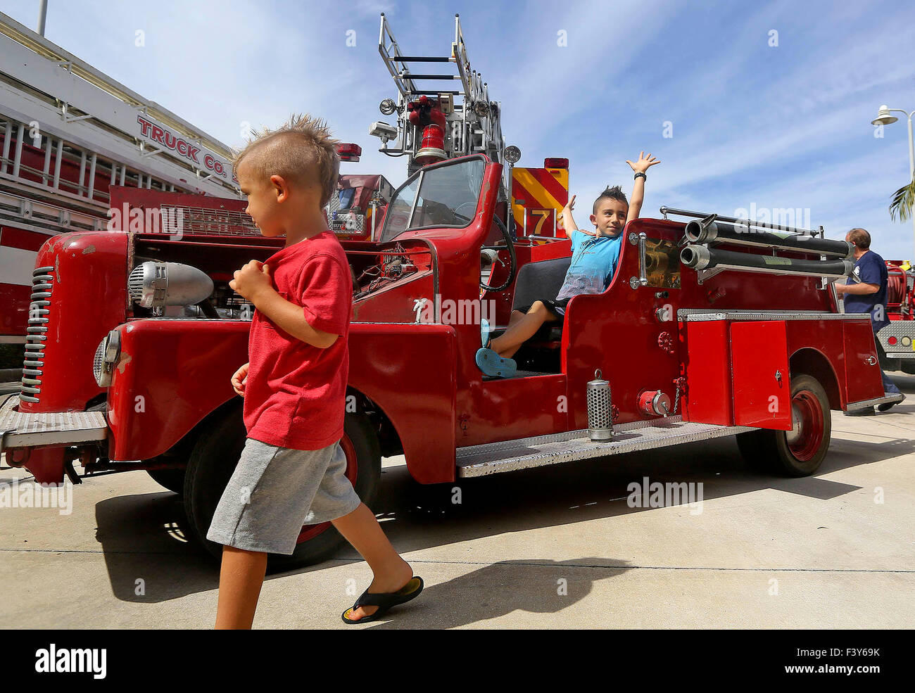 Zuma beach 1950 hi-res stock photography and images - Alamy