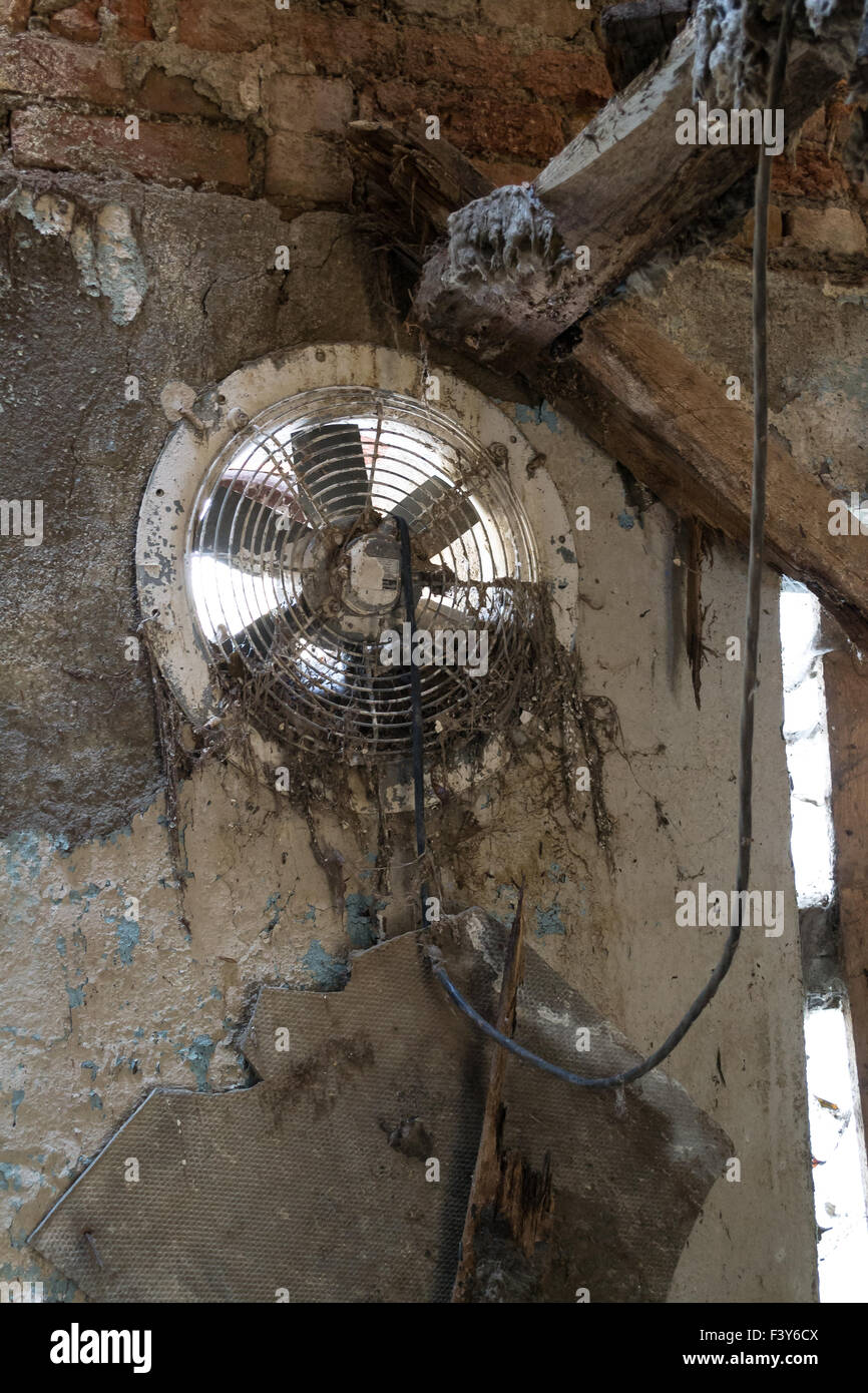 Dusty ventilation hi-res stock photography and images - Alamy