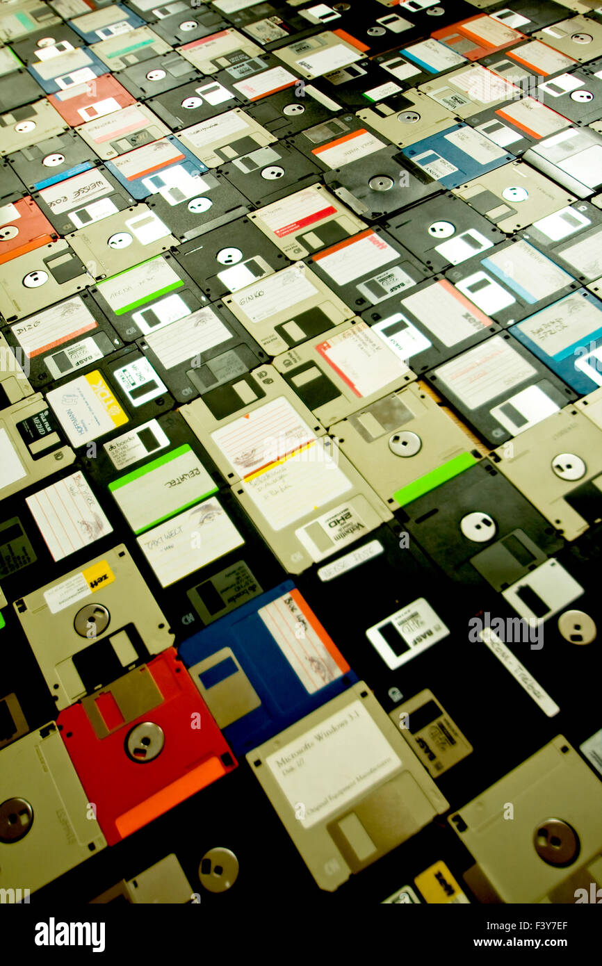5 zoll diskette hi-res stock photography and images - Alamy 5 zoll diskette hi-res stock photography and images - Alamy