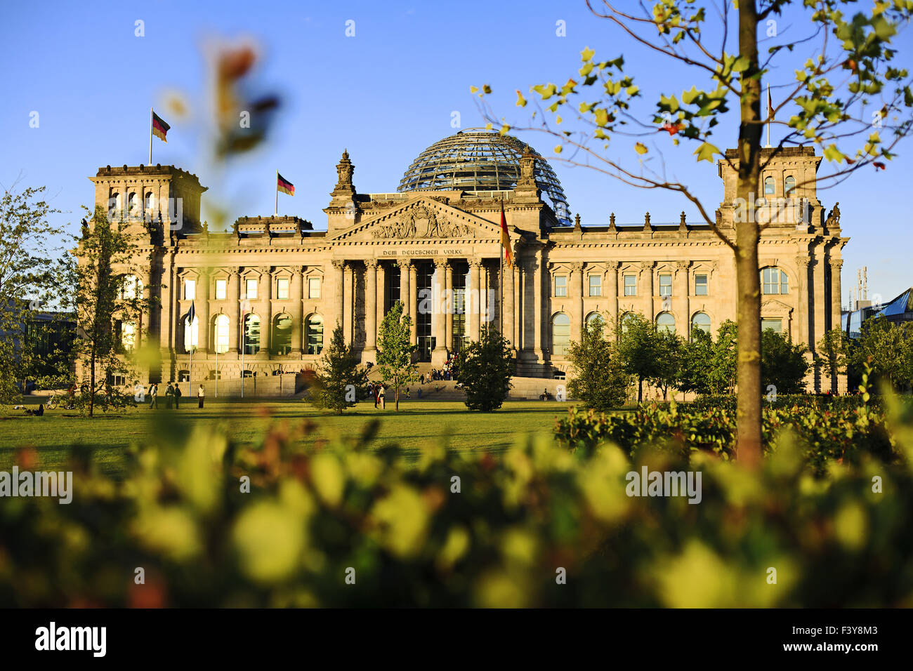 Berlin hauptstadt der republik deutschland hi-res stock photography and ...