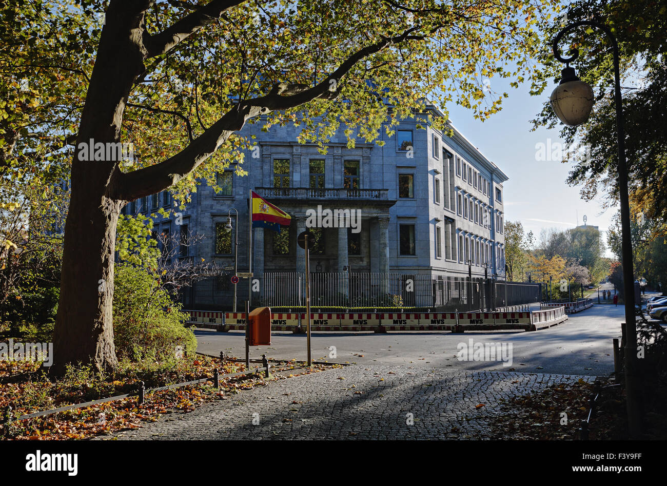 Spanish Embassy, Grosser Tiergarten in Berlin Stock Photo - Alamy