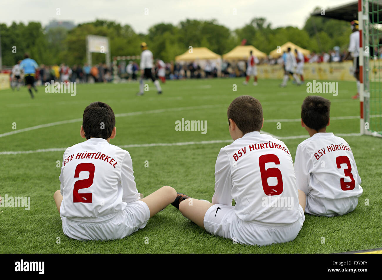 Watching football germany hi-res stock photography and images - Alamy