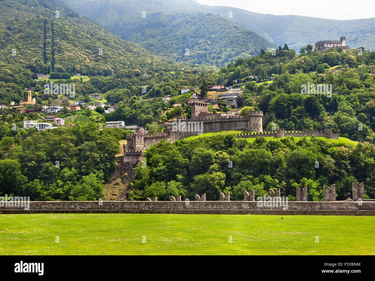 Old town bellinzona switzerland hi-res stock photography and images - Alamy