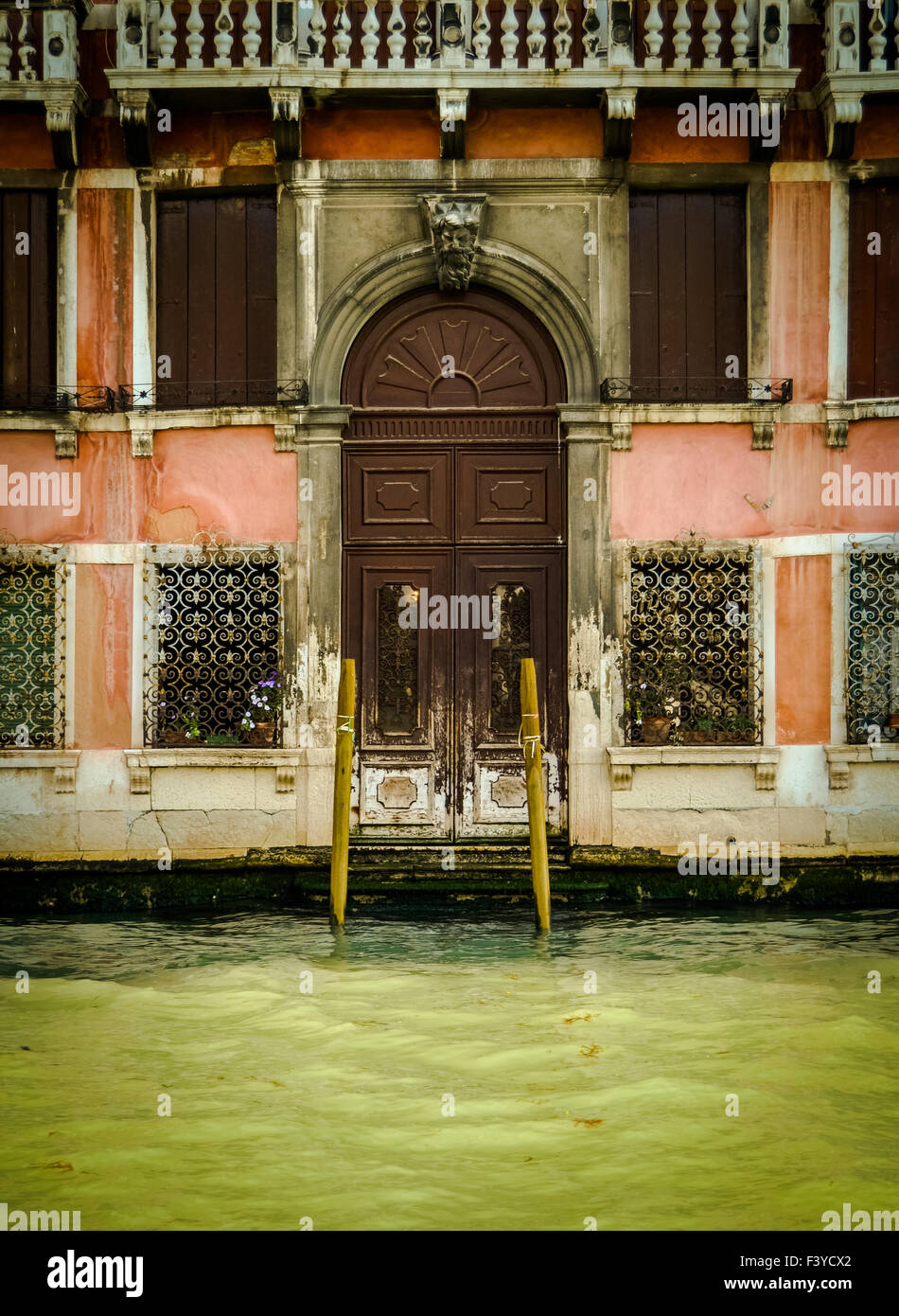 Rustic Venice Home Stock Photo - Alamy