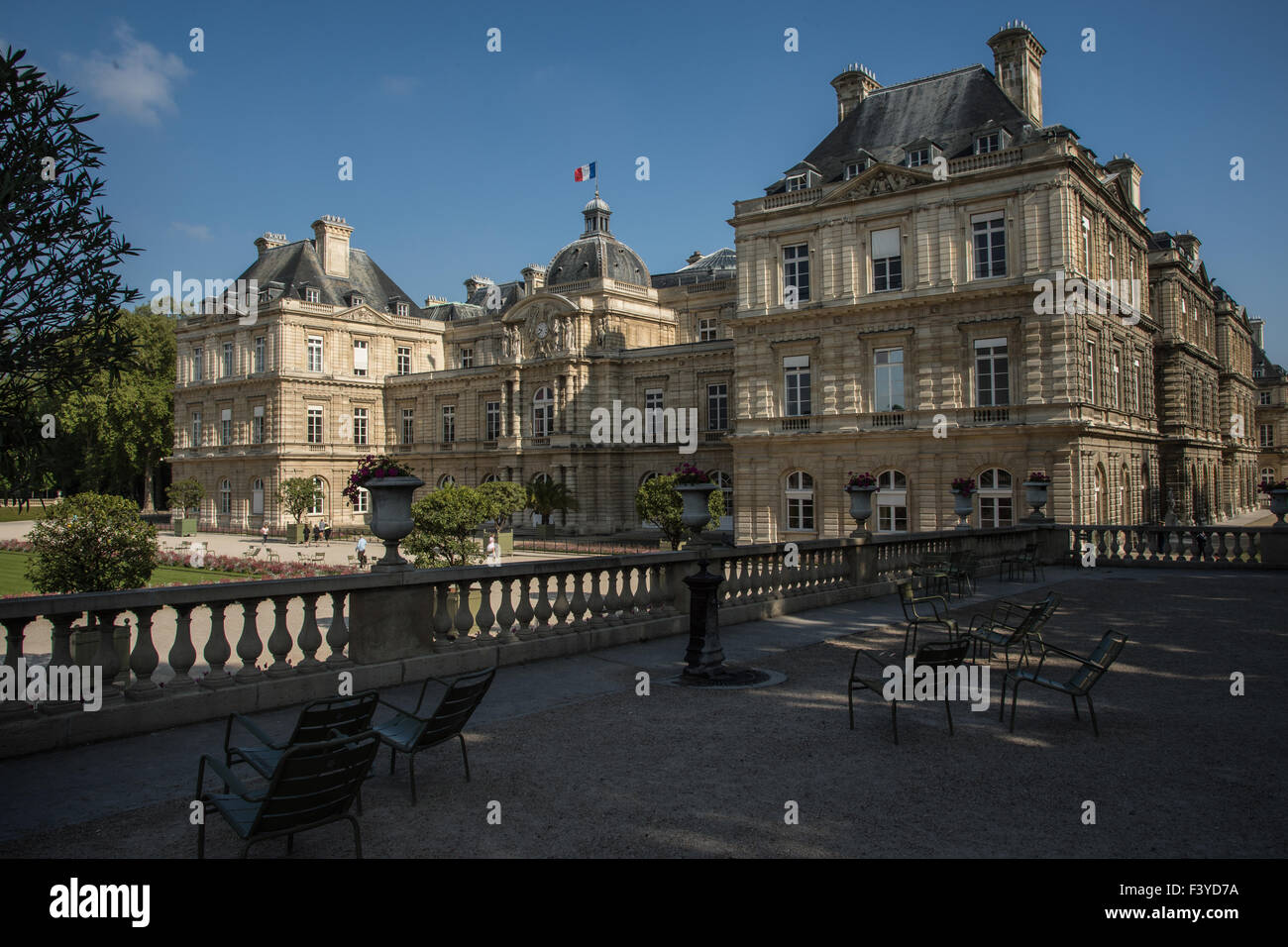 Pariser viertel hi-res stock photography and images - Alamy