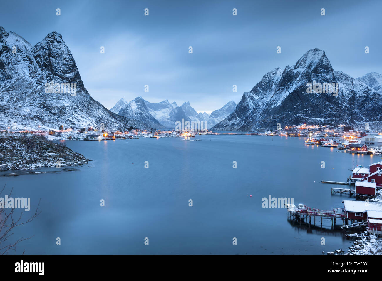 Reine view hi-res stock photography and images - Alamy