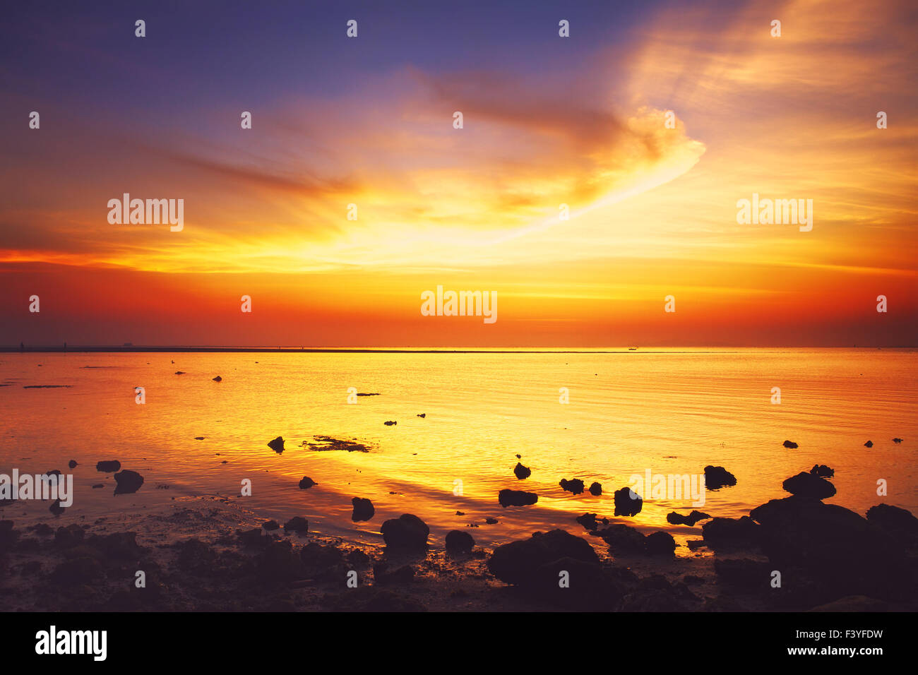 Beautiful Sunset Over Sea Stock Photo - Alamy