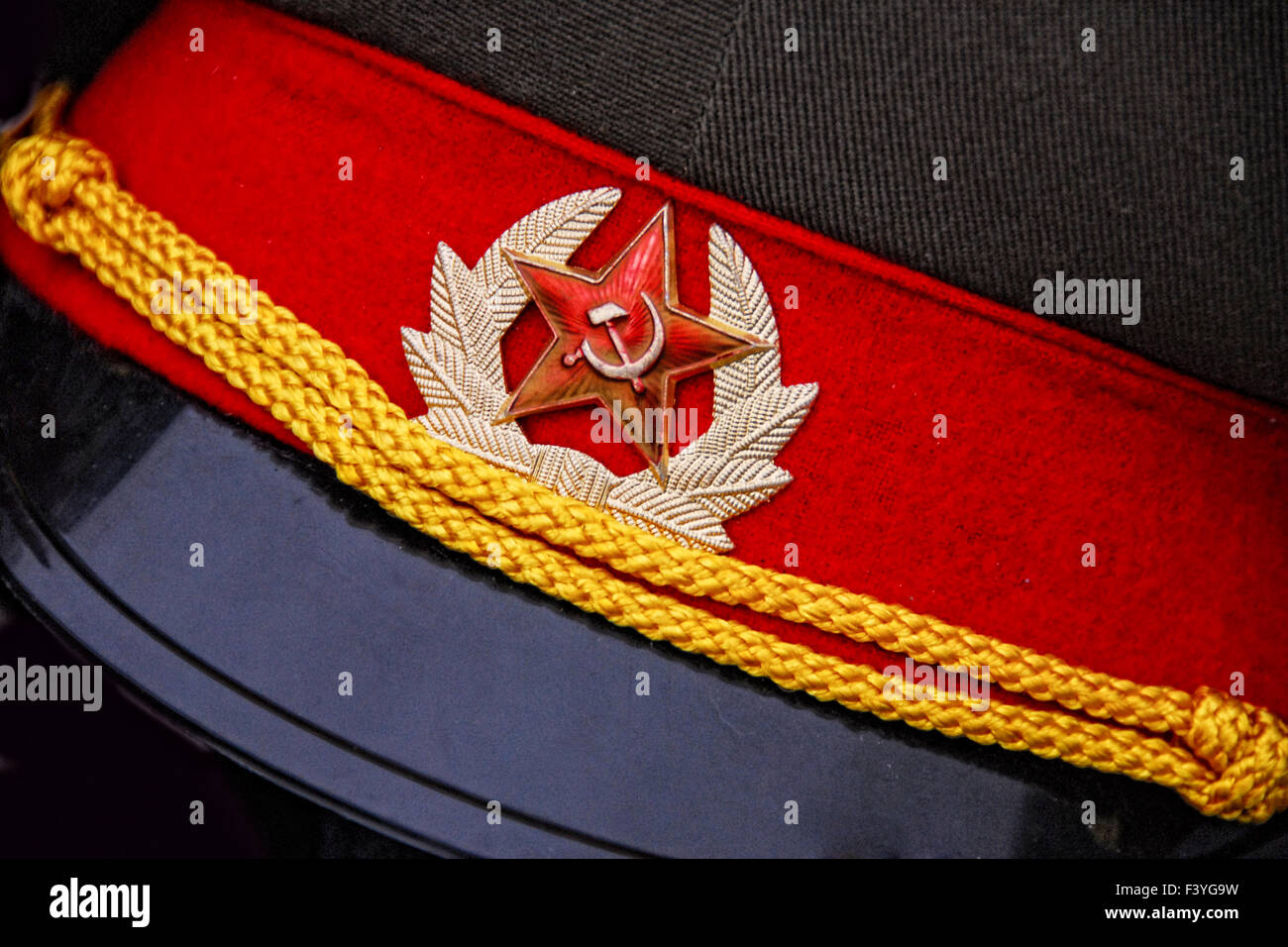 army bonnet Stock Photo - Alamy