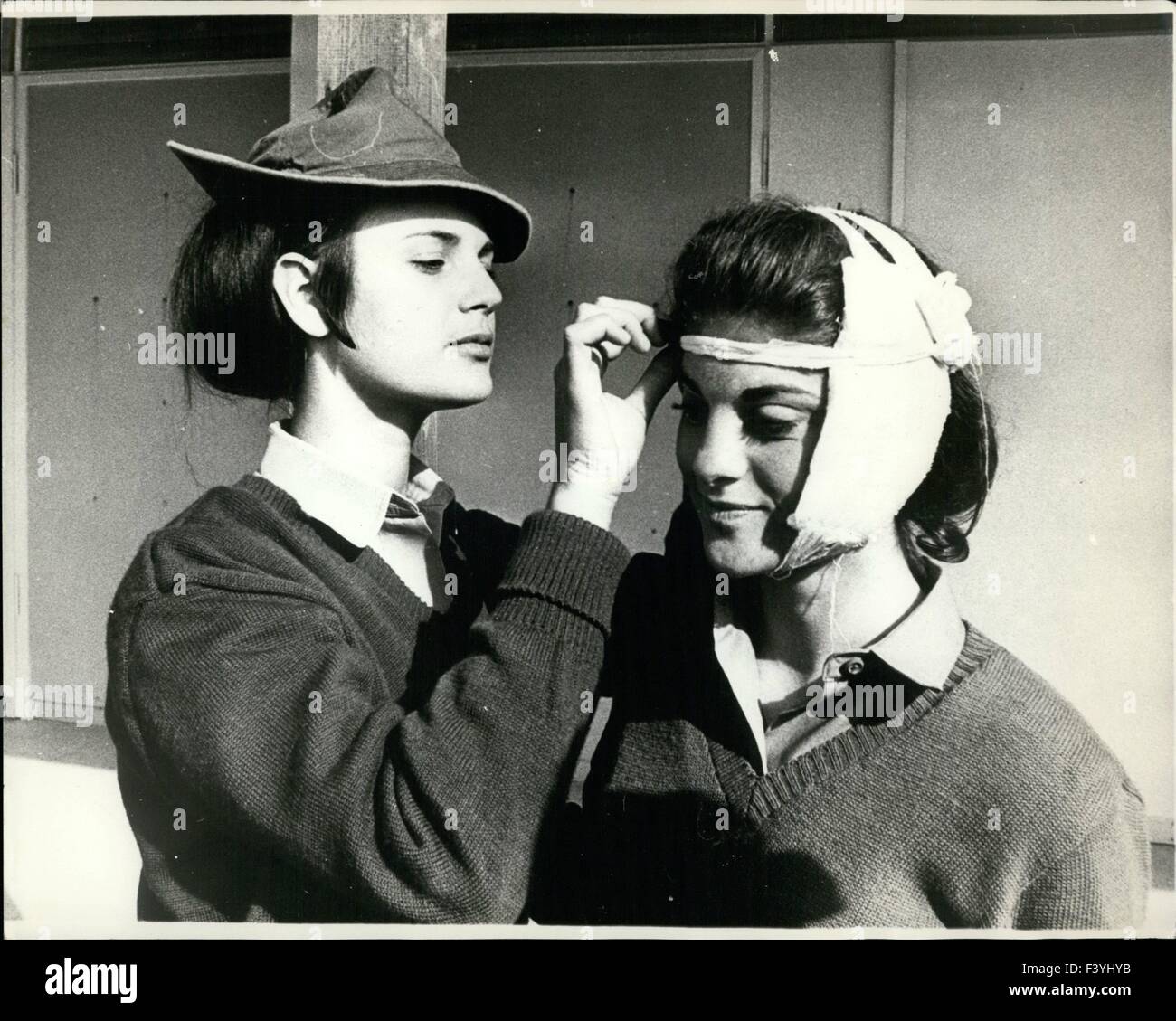 Girls to Fight Saboteurs. Israeli Police are now training girls to ...