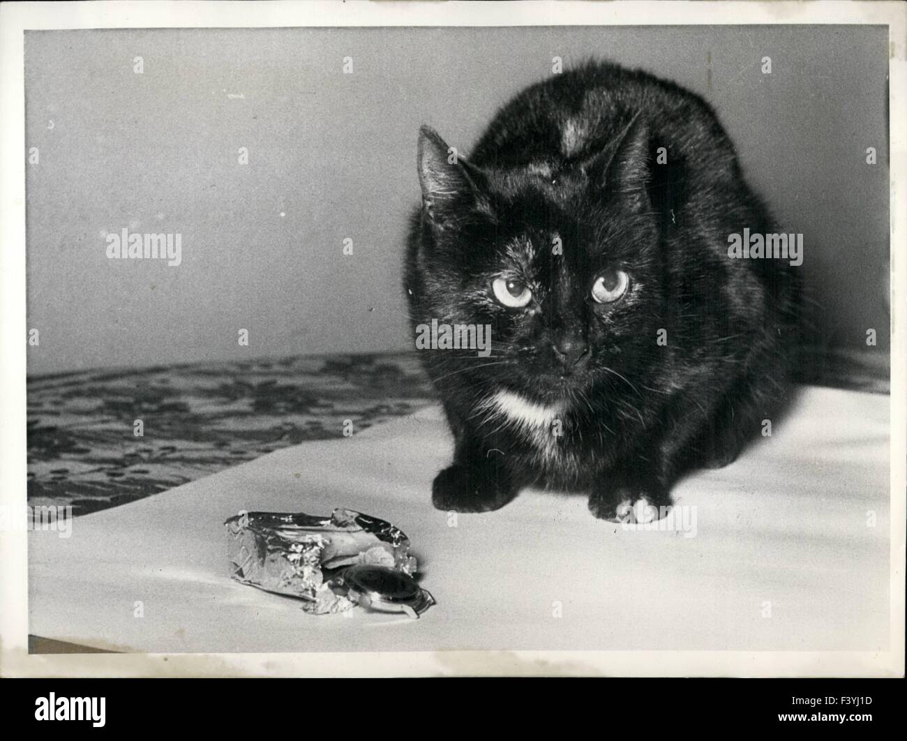 The detective 1968 hi-res stock photography and images - Alamy