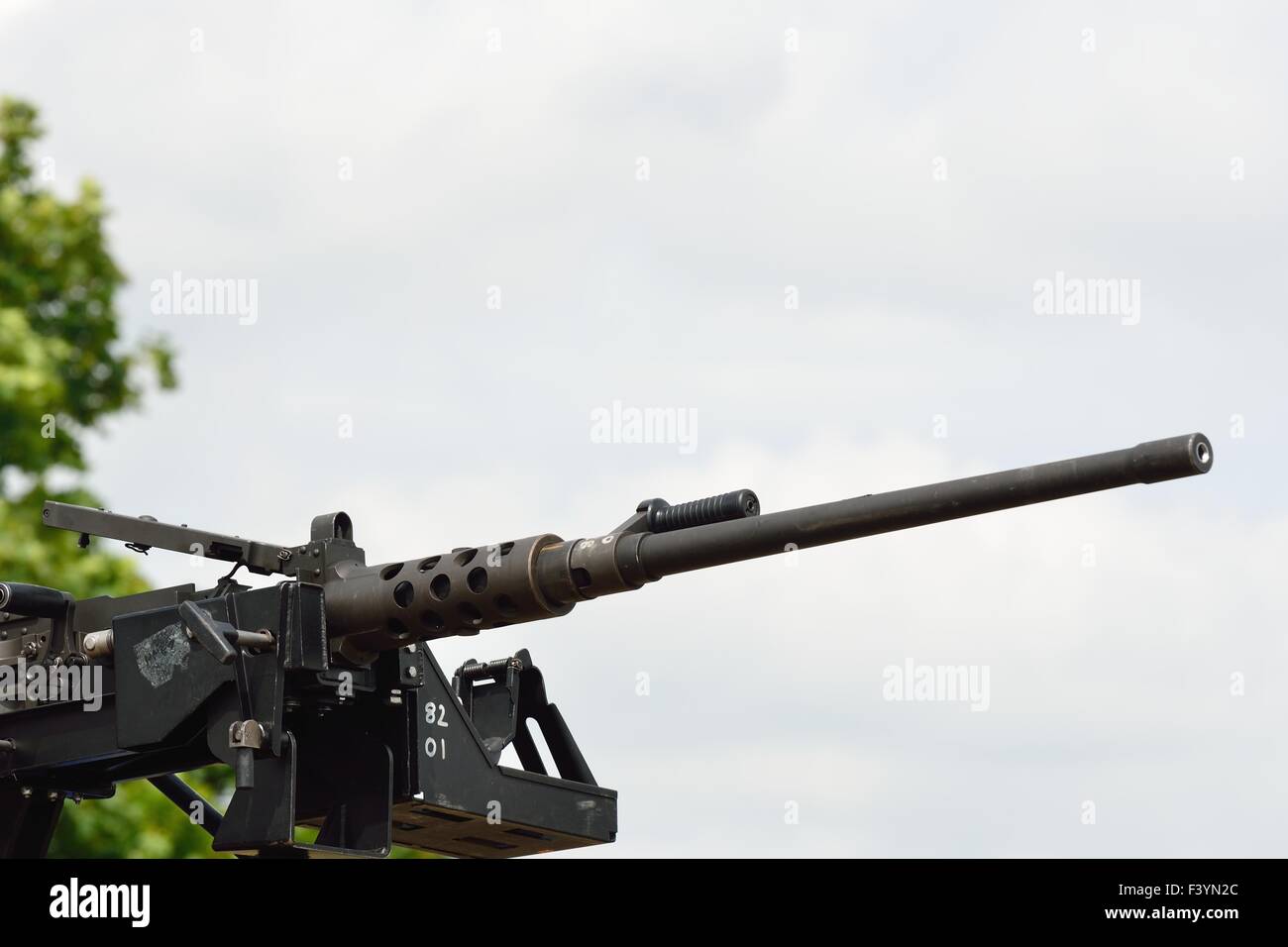Large mounted machine gun Stock Photo - Alamy