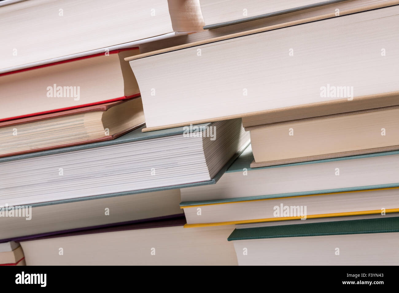 Colorful book wall hi-res stock photography and images - Alamy