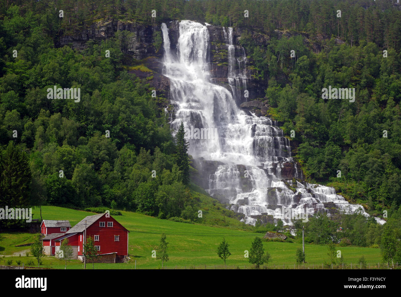 Tvindefossen hi-res stock photography and images - Alamy
