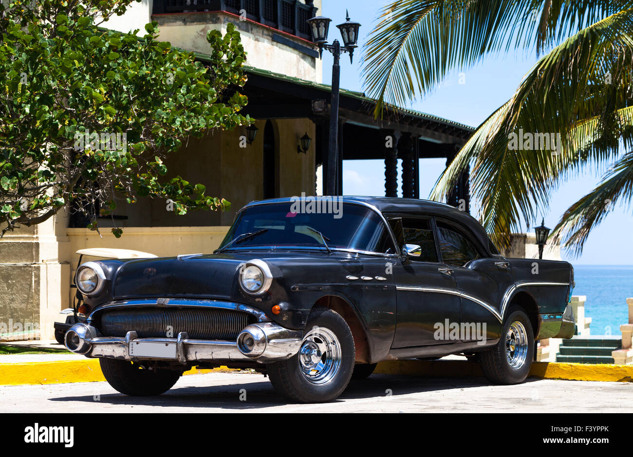 Cuba American classic car 3 Stock Photo - Alamy