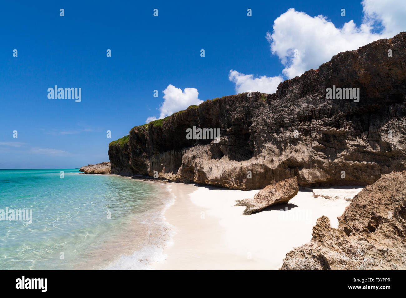 Varadero beach coast hi-res stock photography and images - Alamy