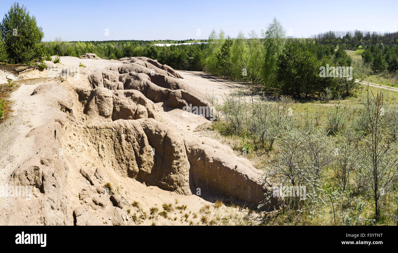 Dumping ground hi-res stock photography and images - Alamy