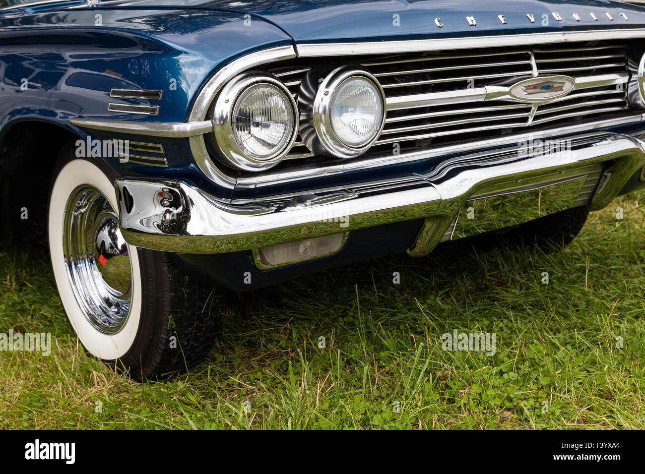 Front detail of a Chevrolet vintage car Stock Photo - Alamy