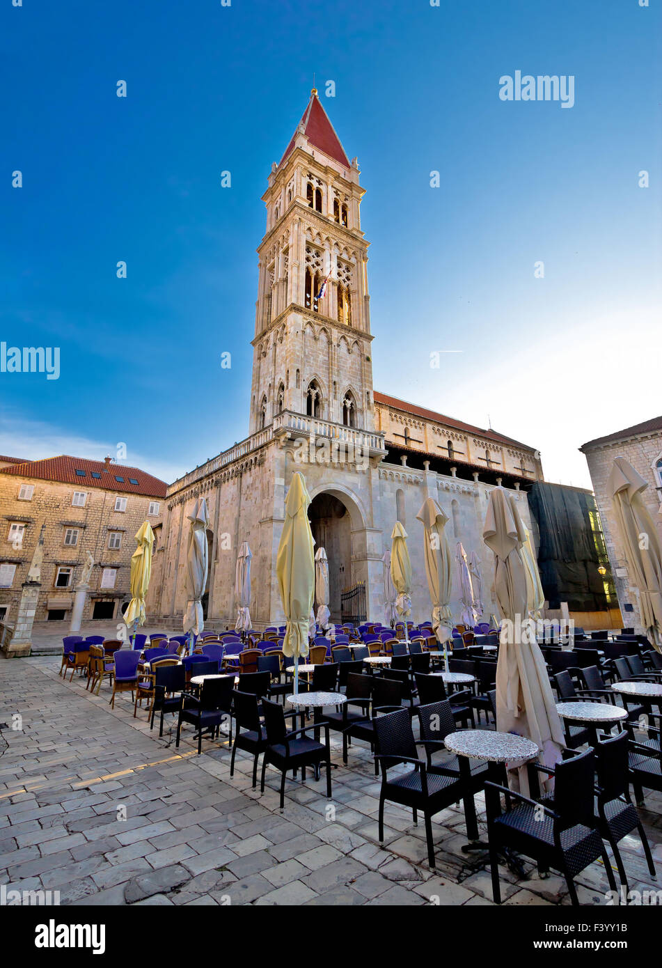 The Cathedral of St Lawrence in Trogir Stock Photo - Alamy