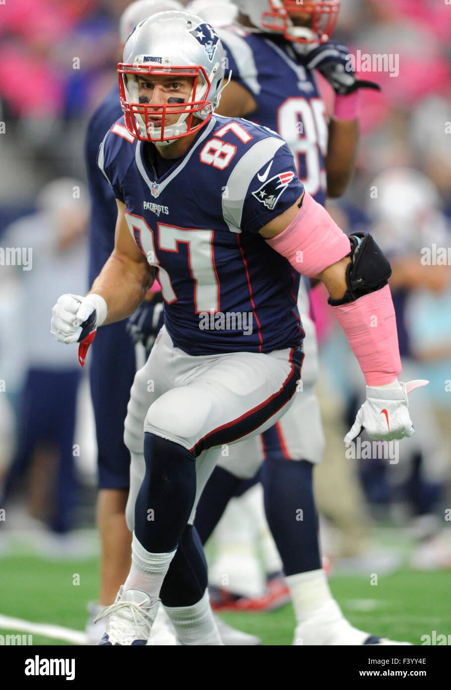October 11, 2015: New England Patriots tight end Rob Gronkowski #87 ...