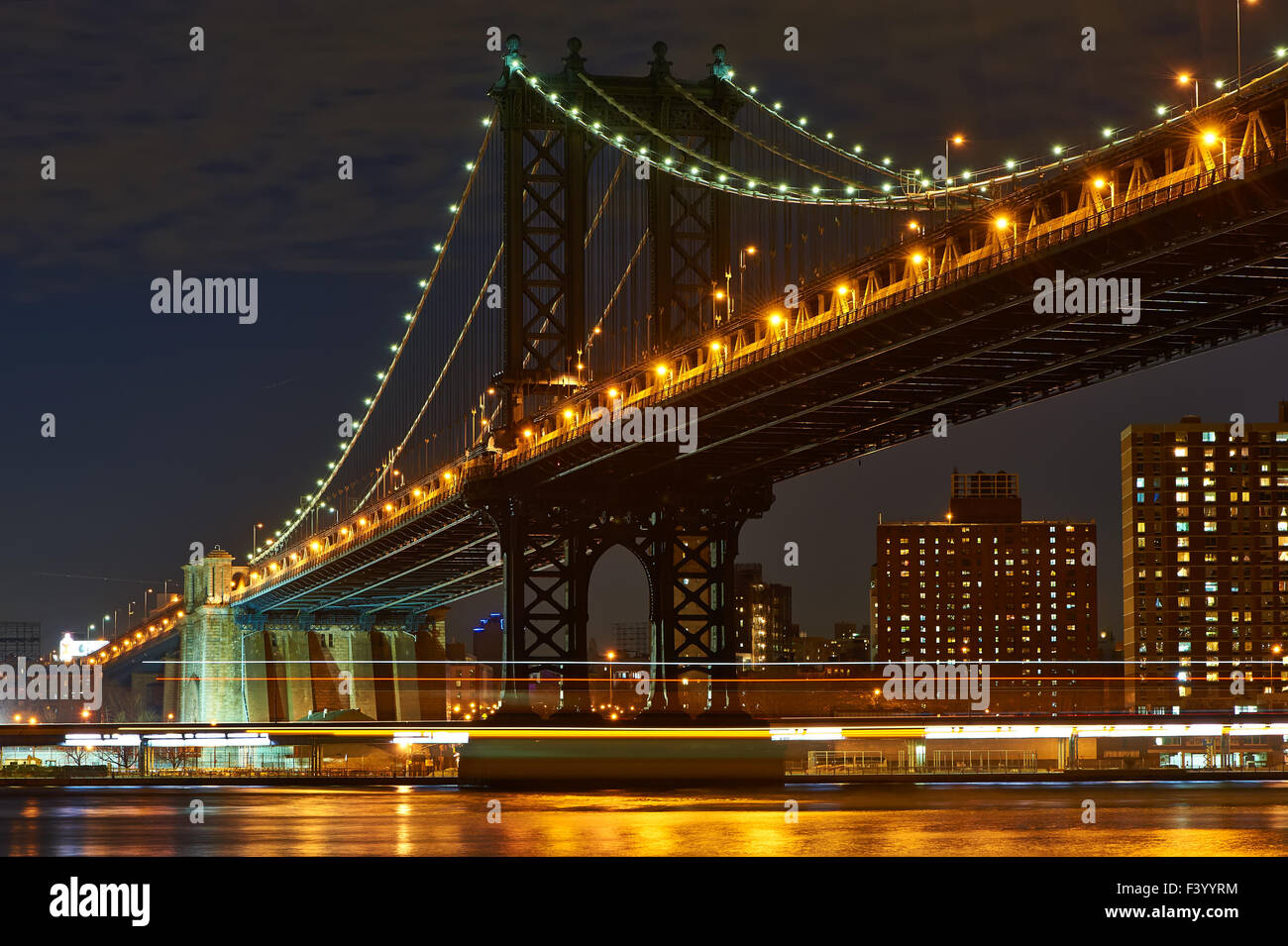 Manhattan downtown skyline from brooklyn hi-res stock photography and ...