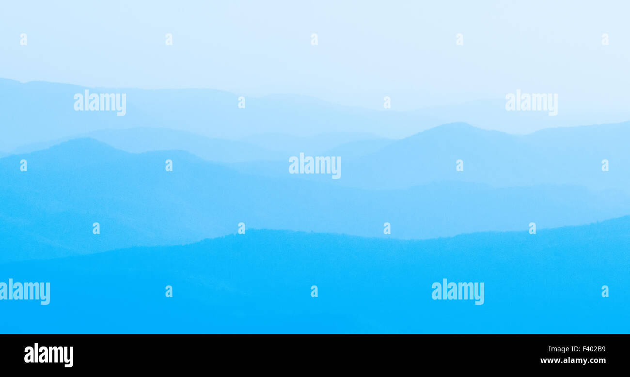 Layered mountain ridges hi-res stock photography and images - Alamy