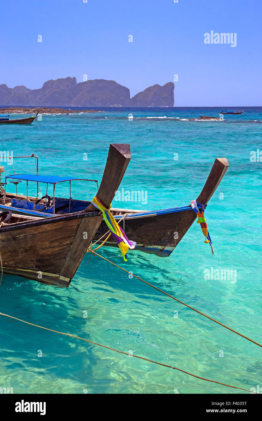 Thai longtail fishing boats hi-res stock photography and images - Alamy