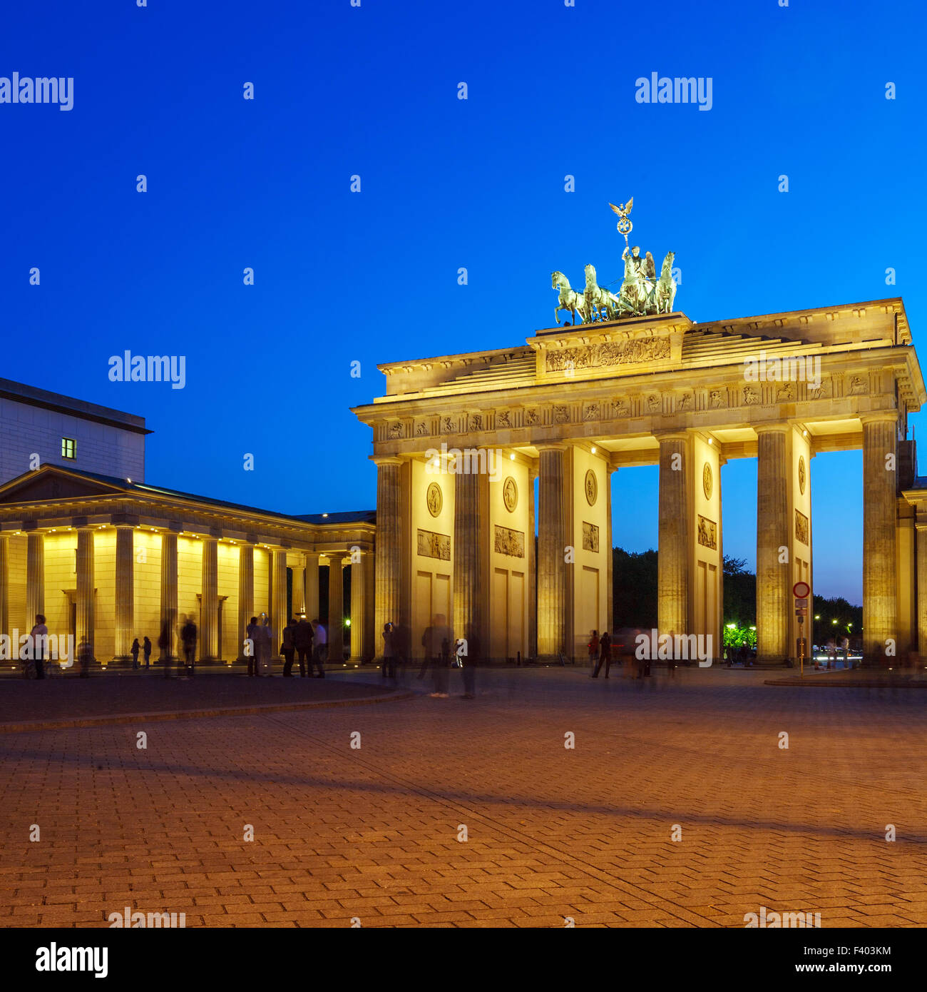 Arc symbol berlin germany hi-res stock photography and images - Alamy