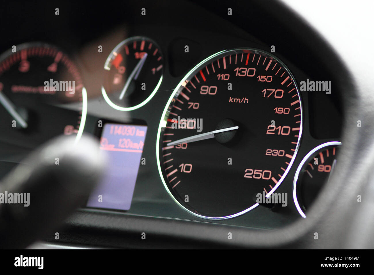Close up photo of modern car's dashboard Stock Photo - Alamy