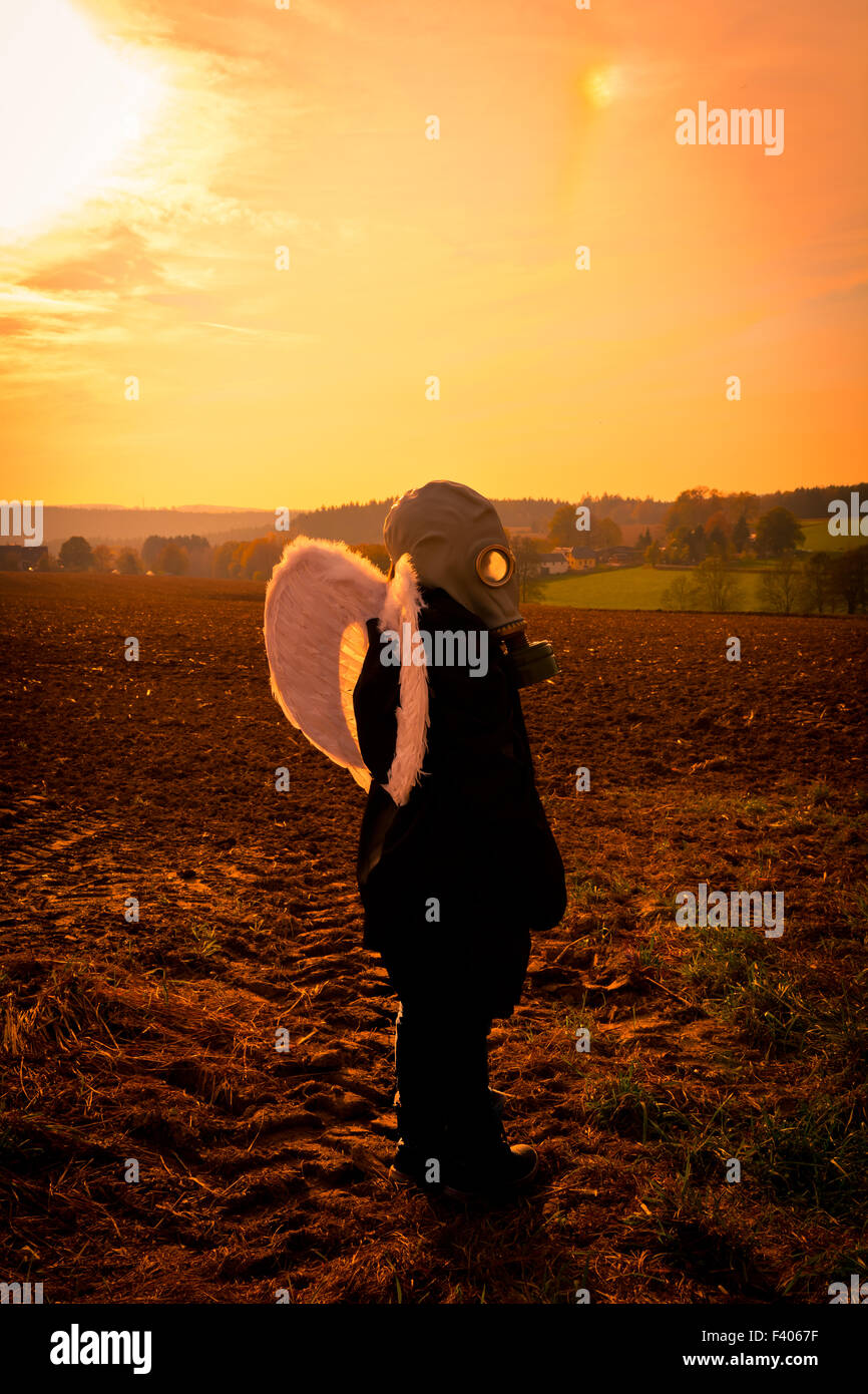 Hot and toxic hi-res stock photography and images - Alamy