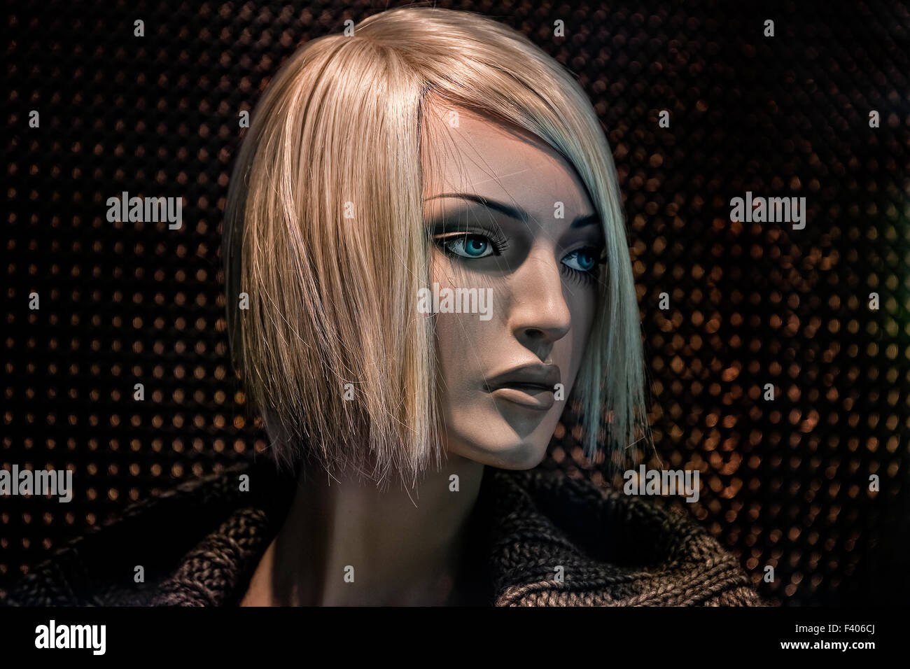 shop window dummy Stock Photo - Alamy