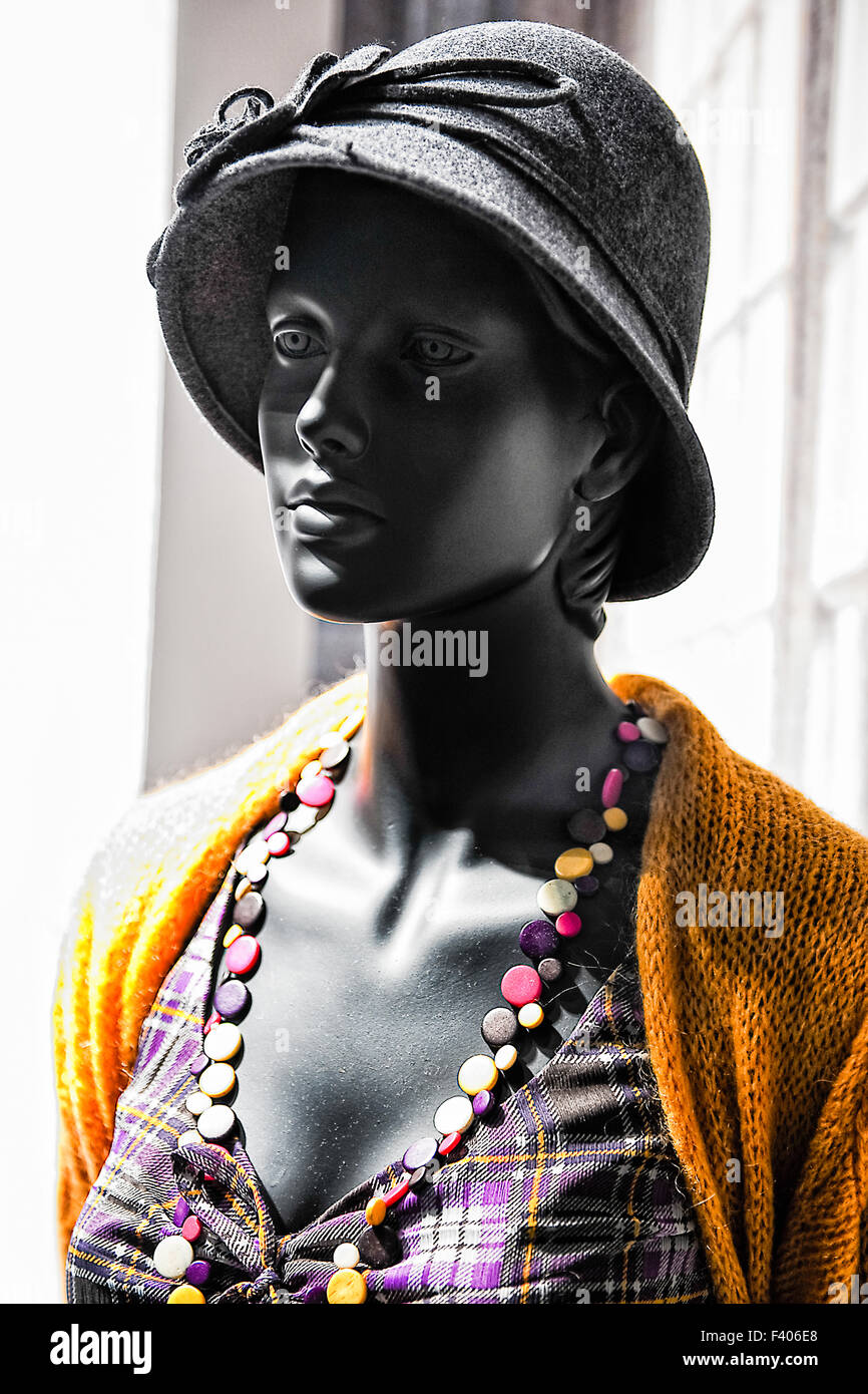 shop window dummy Stock Photo - Alamy