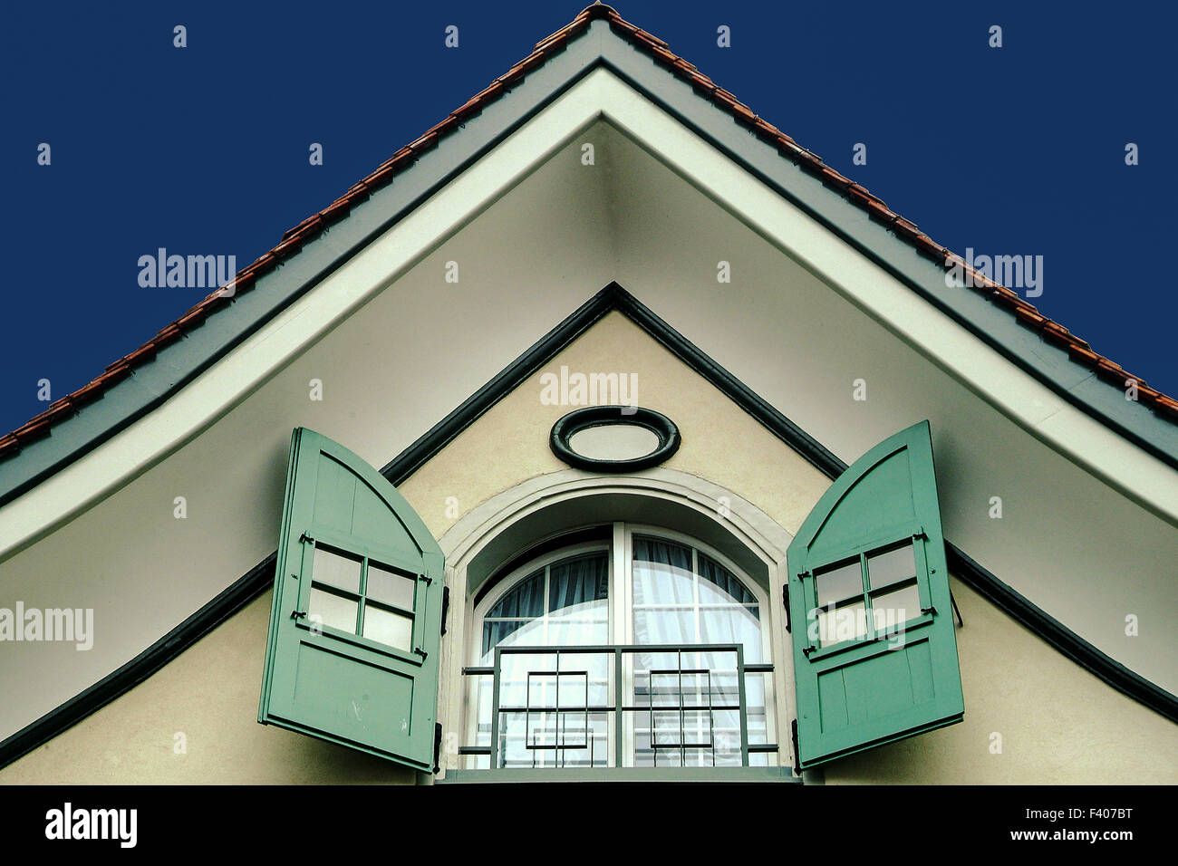Roof gable hi-res stock photography and images - Alamy