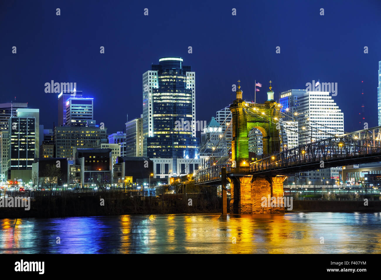 Cincinnati downtown overview Stock Photo - Alamy Cincinnati downtown overview Stock Photo - Alamy