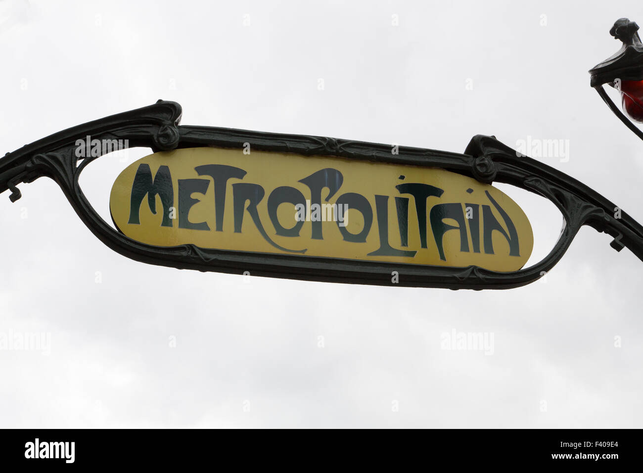 Paris Metro Sign - 03 Stock Photo - Alamy