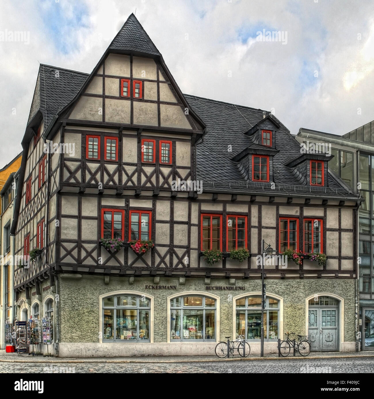 Bookstore hi-res stock photography and images - Alamy