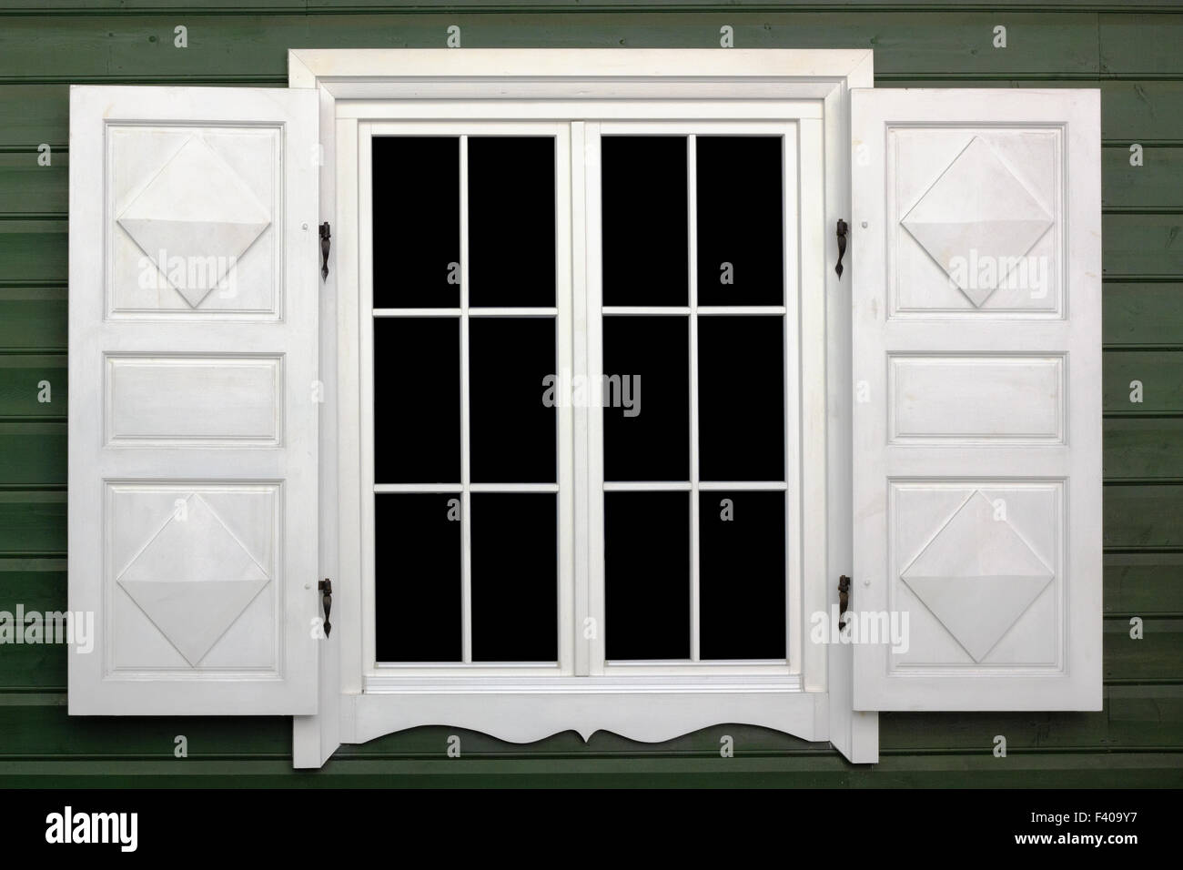 White shutter window hi-res stock photography and images - Alamy