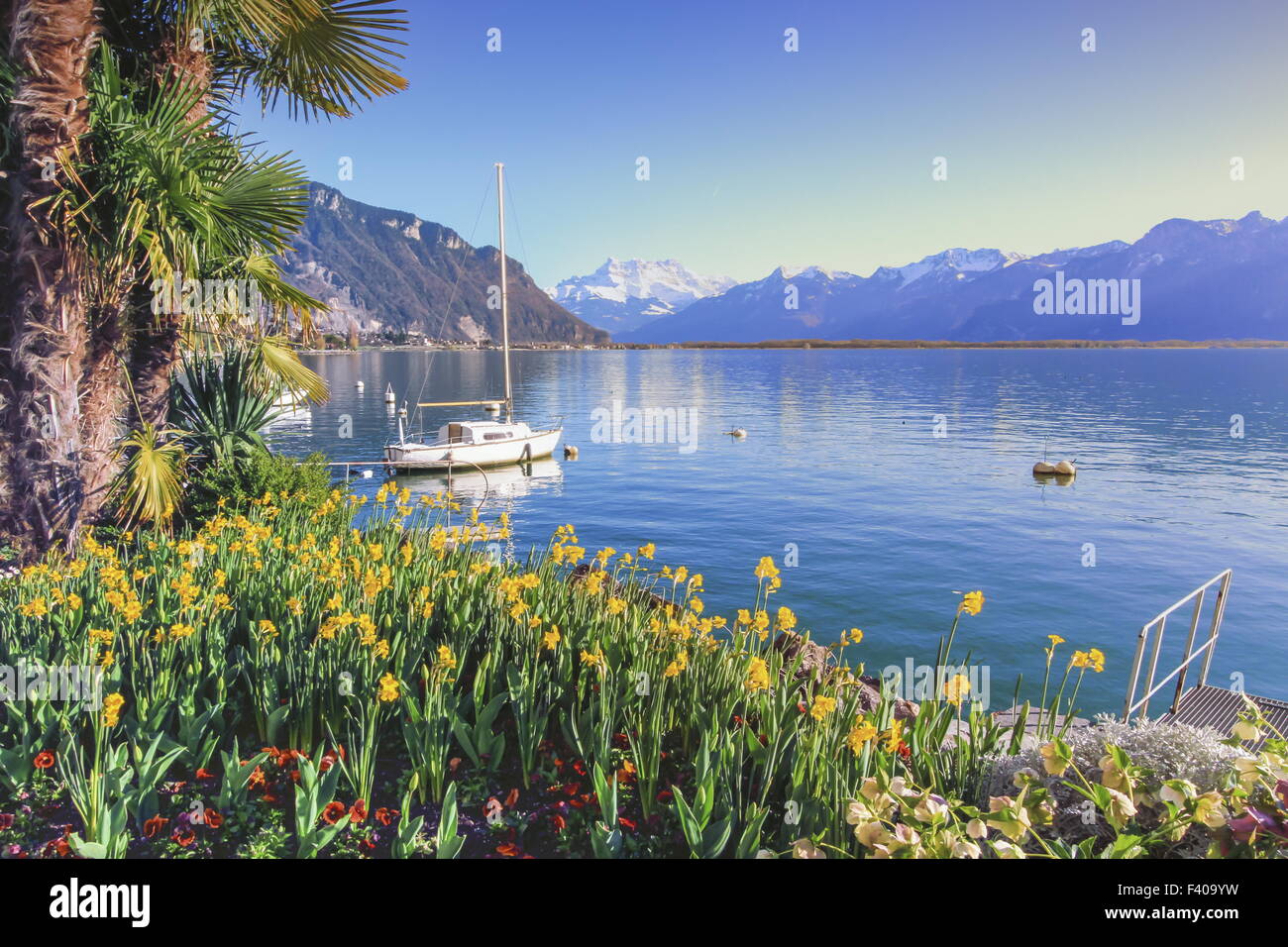 Montreux vaud hi-res stock photography and images - Alamy