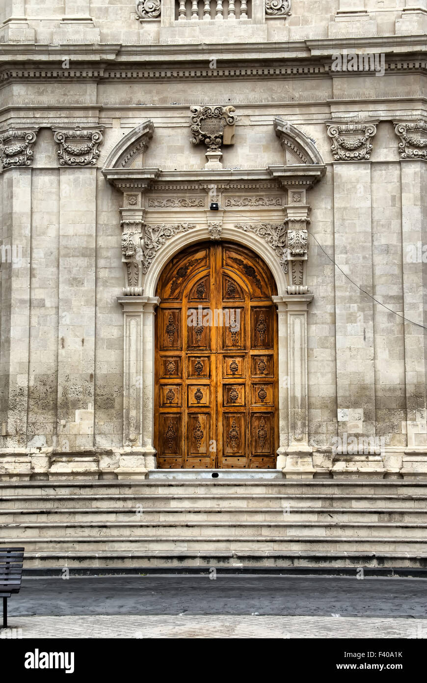 Sicily church entrance hi-res stock photography and images - Alamy